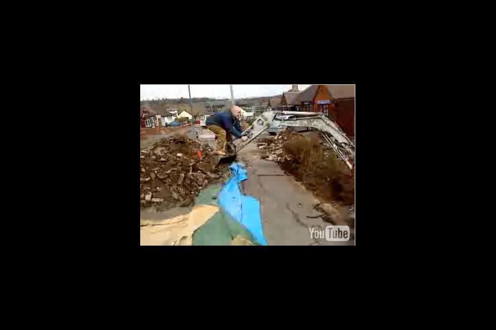 Dangerous digger stunts found on YouTube | News | Building